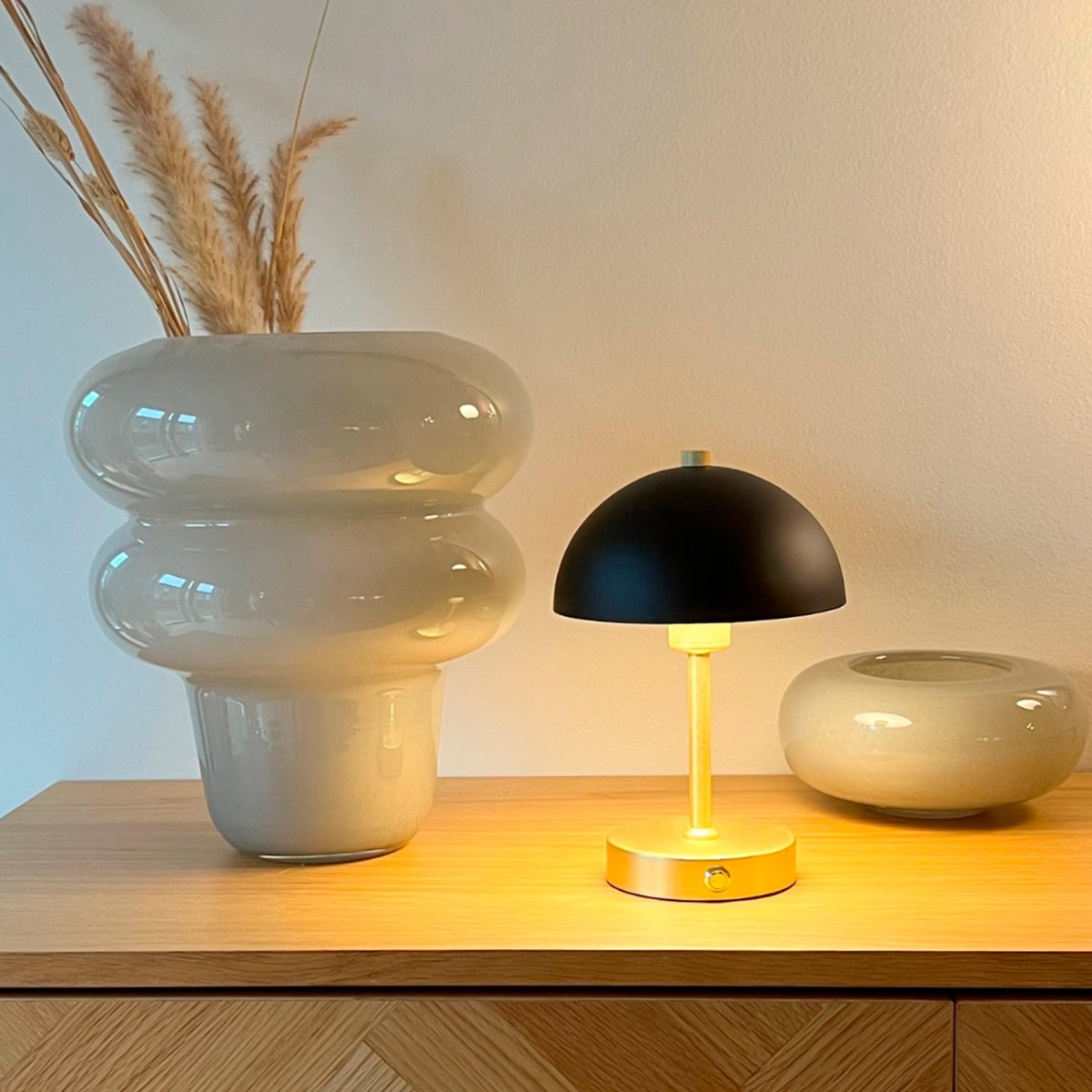 Malmö Special Edition black/brass LED table lamp rechargeable - TABLE ...